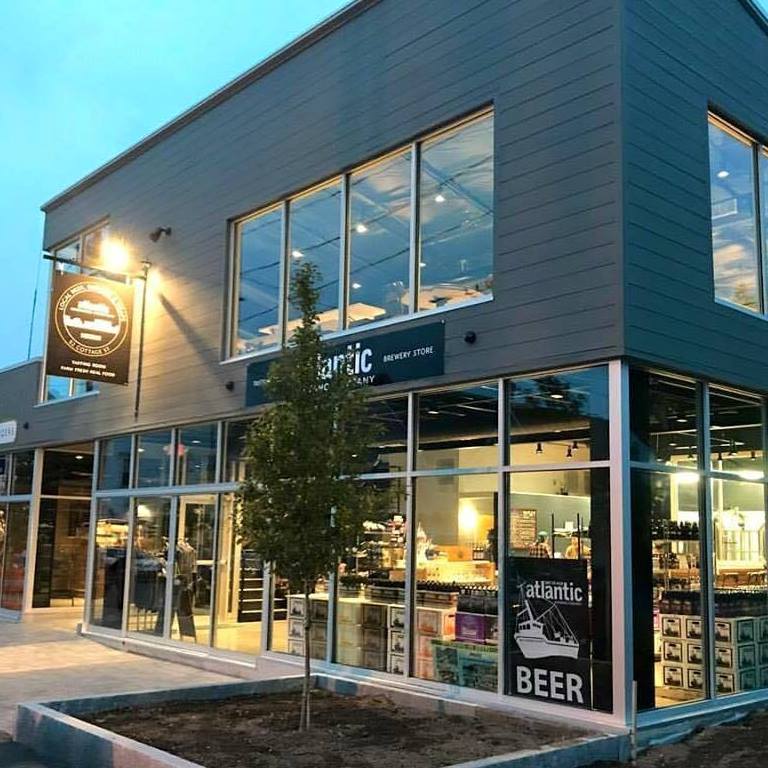 Atlantic Brewing Midtown Review & Menu Tips | Acadia National Park